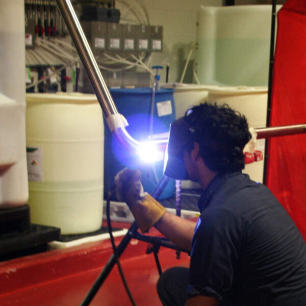 Equipment Services - Komline